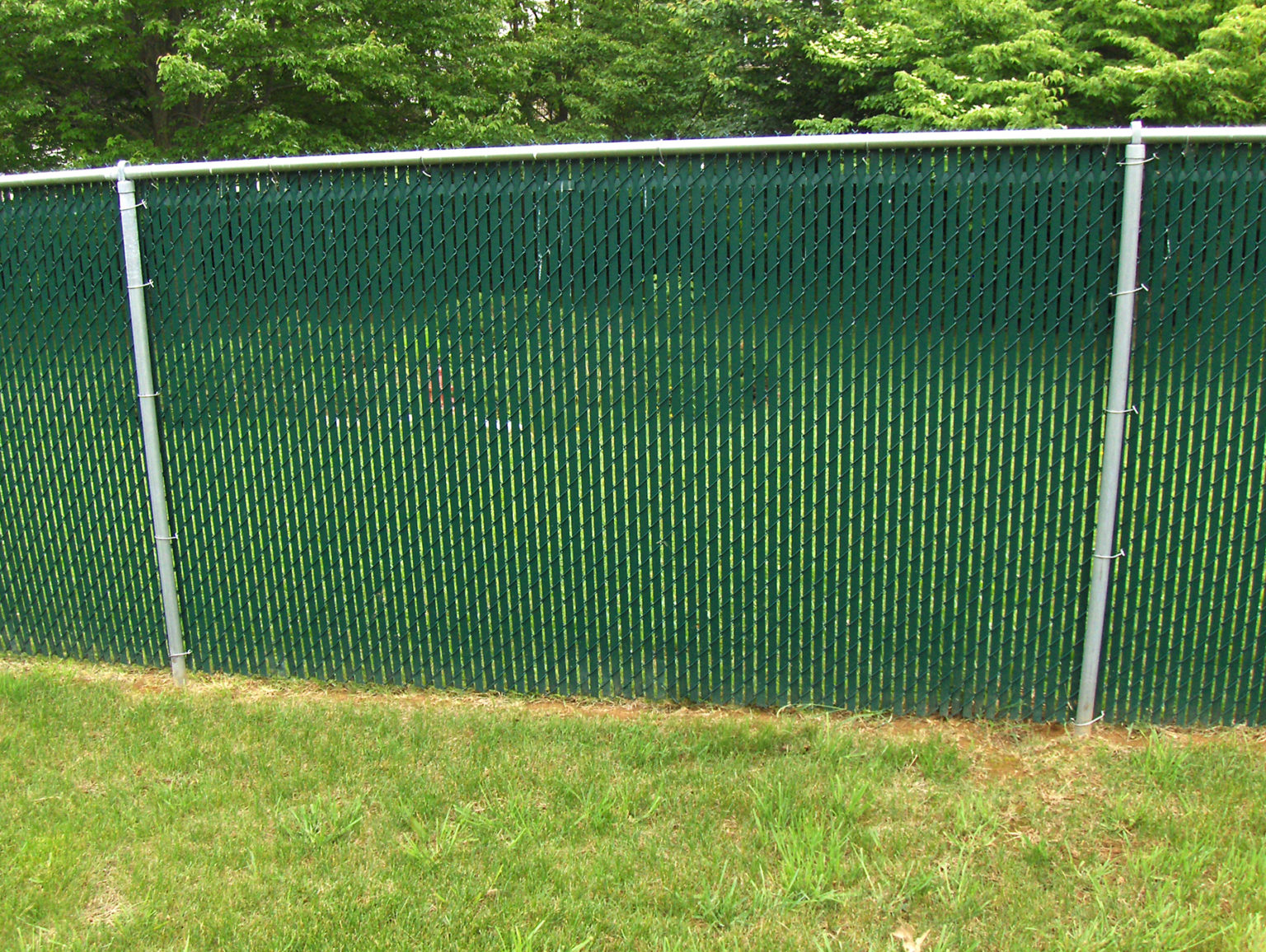 4 Property Features that Call for a Privacy Fence Screen | LongFence