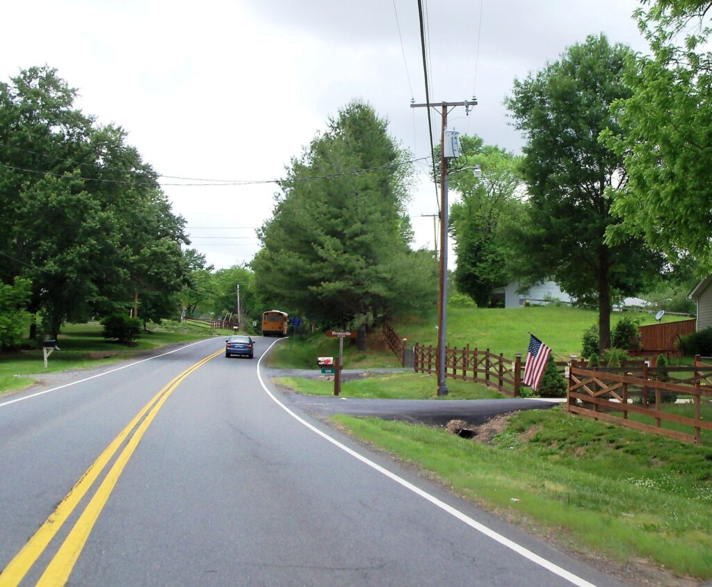 Fence Company in Bristow, VA | Long Fence
